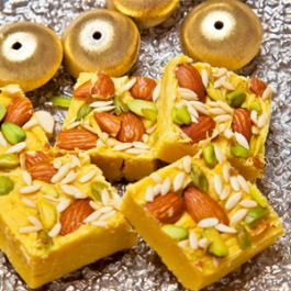 Buy Patisa Special Sweet box for Diwali | Send Patisa Special Sweet box ...